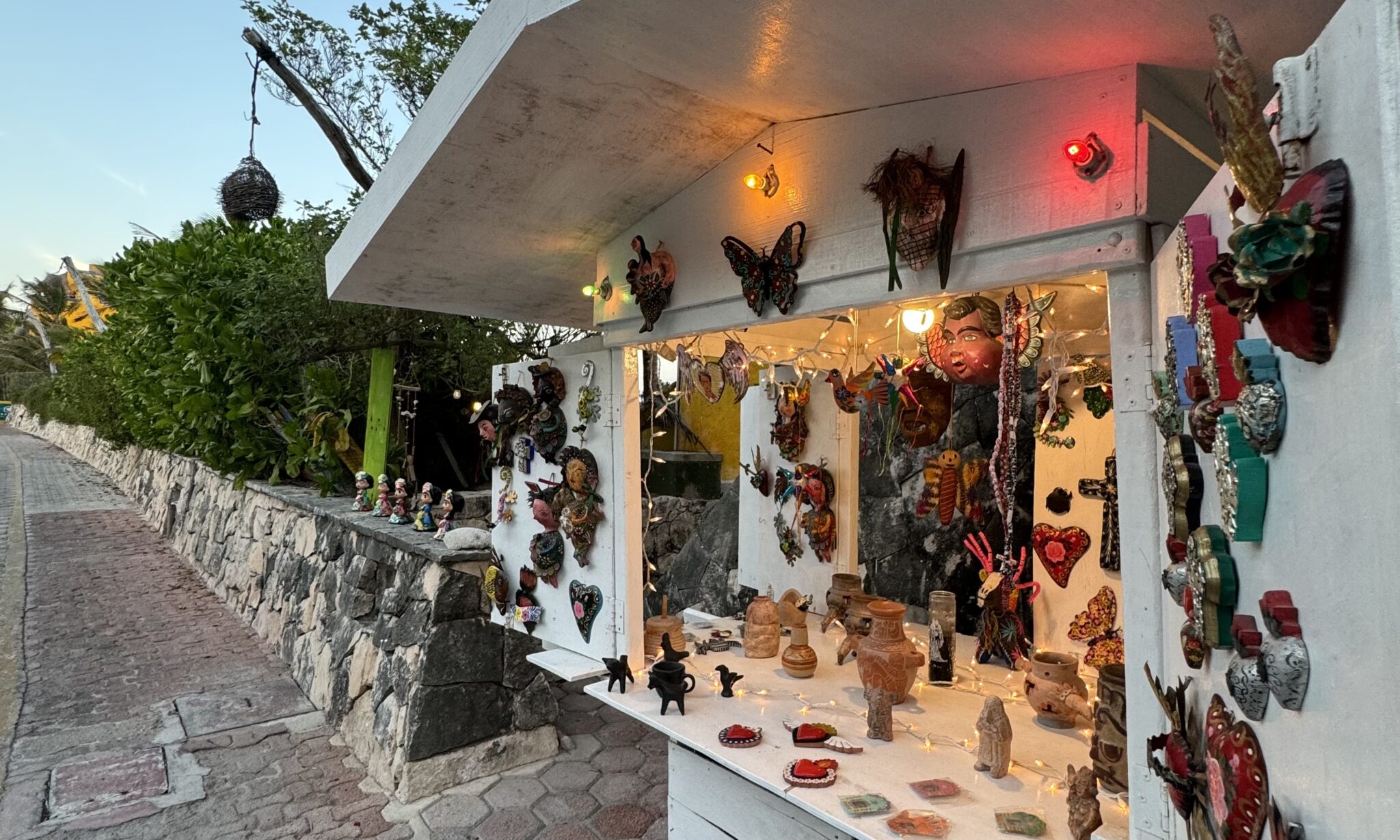 Discover Akumal's Best Shopping: Unique Art and Traditional Handicrafts ...